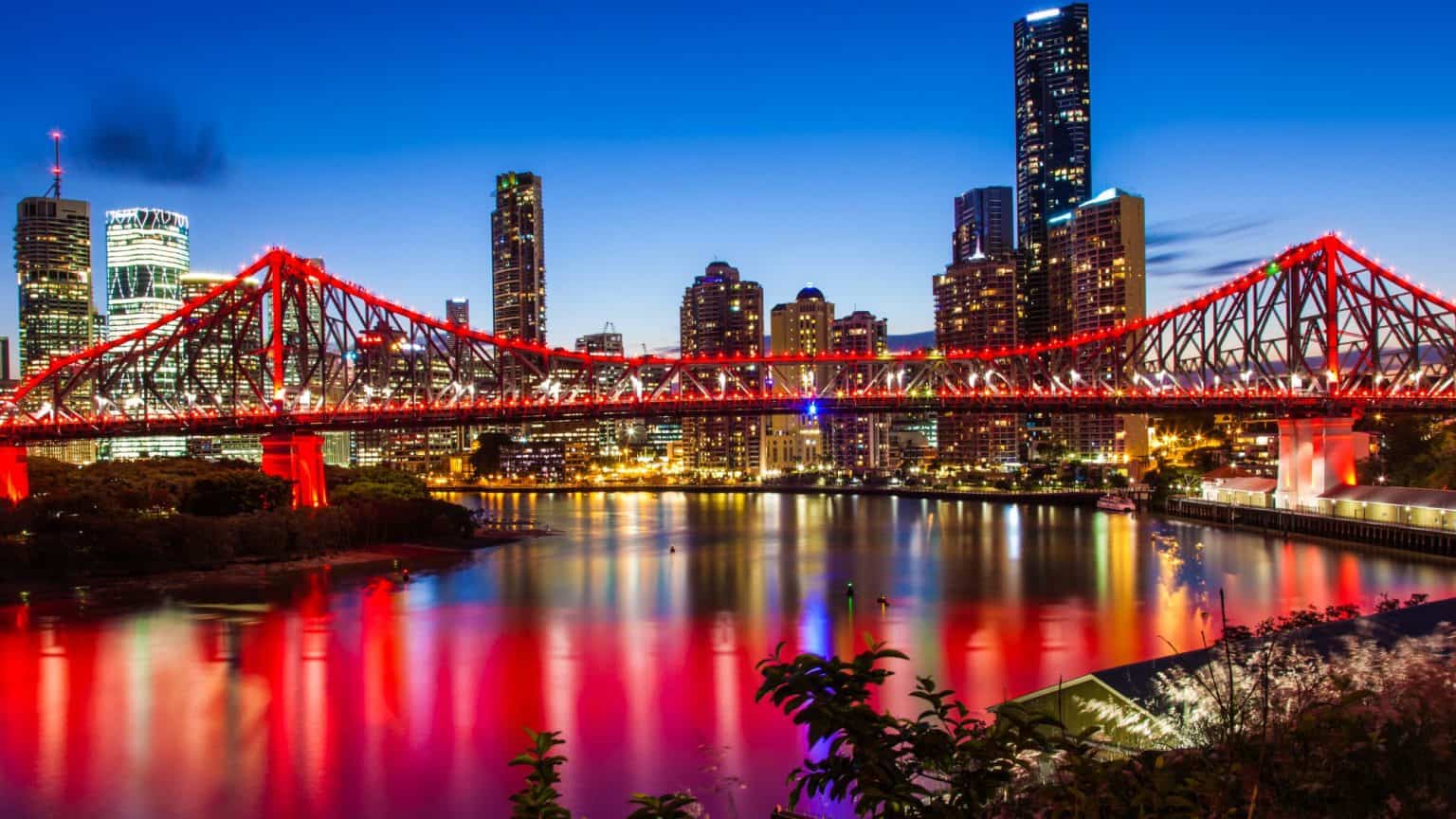 14 Jaw-Dropping Skylines Around The World That’ll Make You Book A Flight
