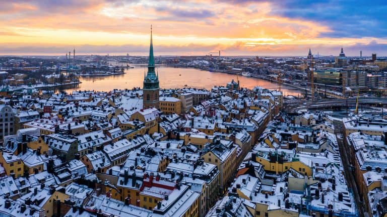 14 Cities to Experience the World’s Coldest Temperatures