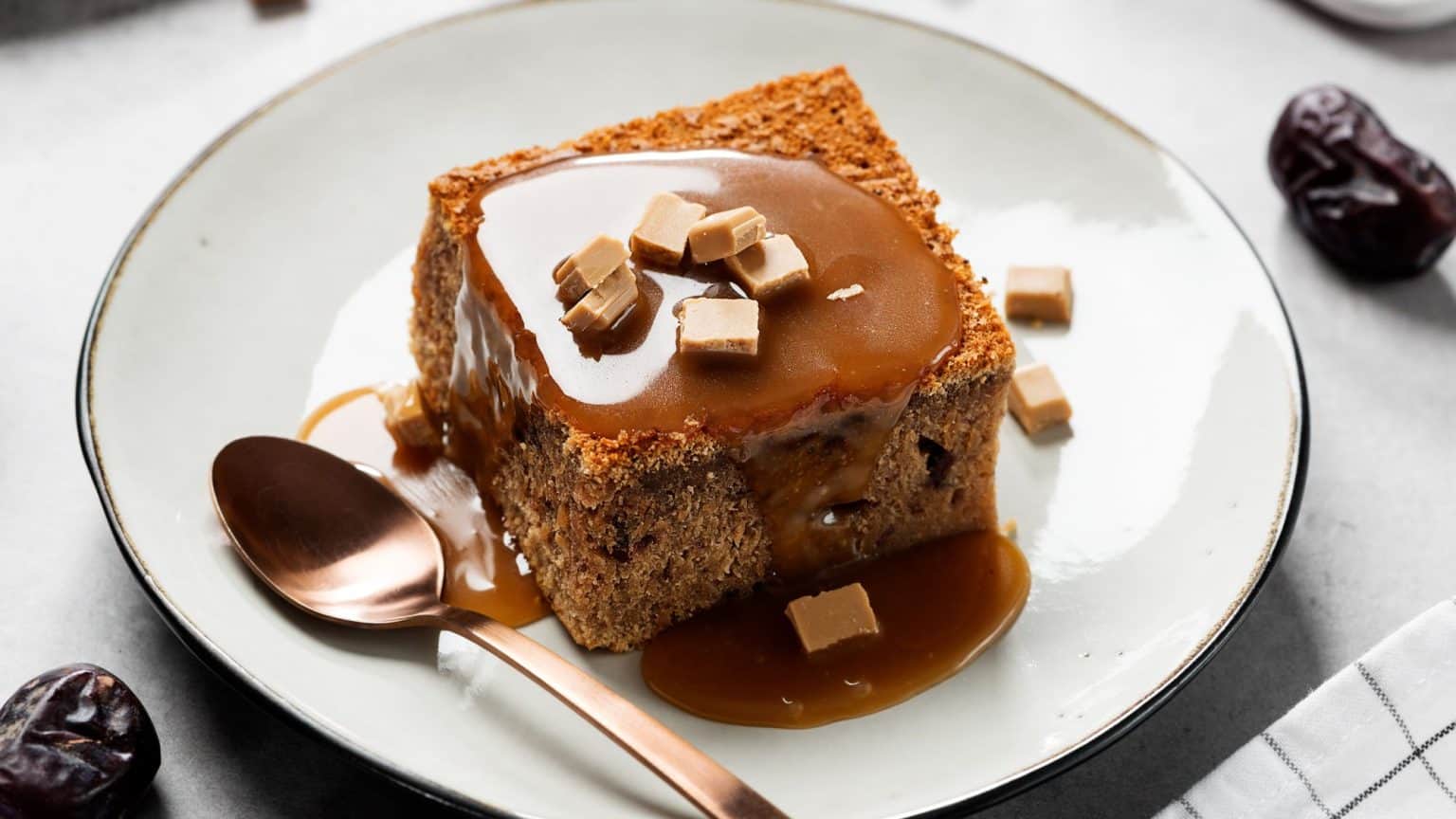 15 Must-Try British Classics That Make Traveling To The UK Even More ...