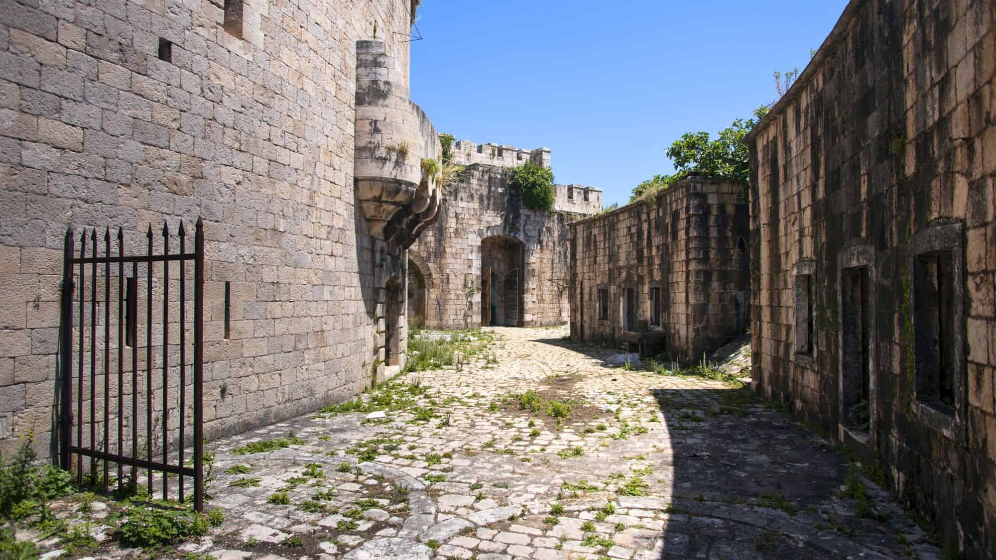 12 Unforgettable Fortresses In Montenegro That Reveal The Country’s ...